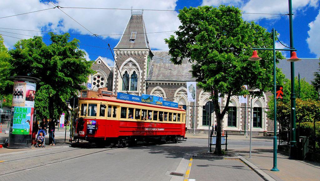 Tram - Interactive Tour of Christchurch | Christchurch Attractions